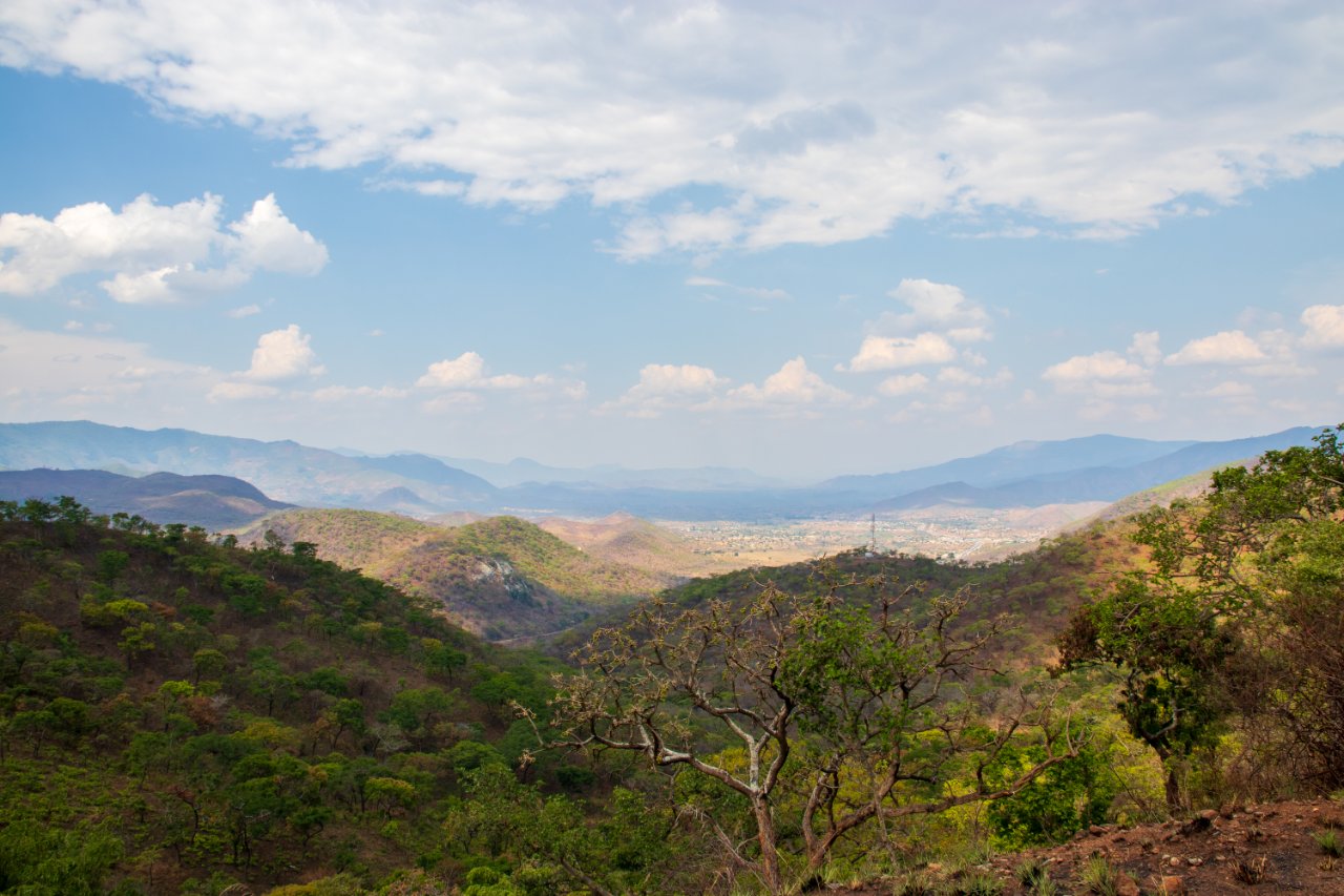 Misty Mountains of the Vumba & the Vast Wilderness of Gonarezhou ...